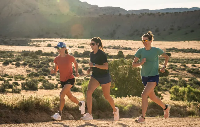 How To Choose The Best Custom Running Shirts? - BERUNWEAR